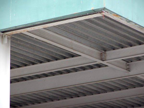 Shop By Problem – Pipes & Railings – Bird Barrier